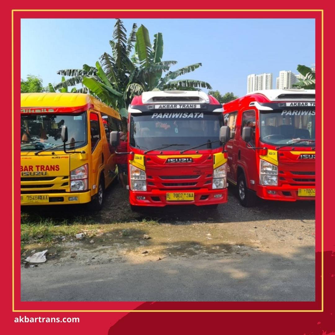 5 Kelebihan Bus Elf Long Untuk Liburan